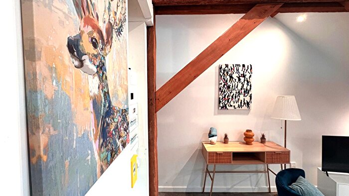 Appartement à vendre - Orléans, La Cigogne - 3 pièces - 2 chambres