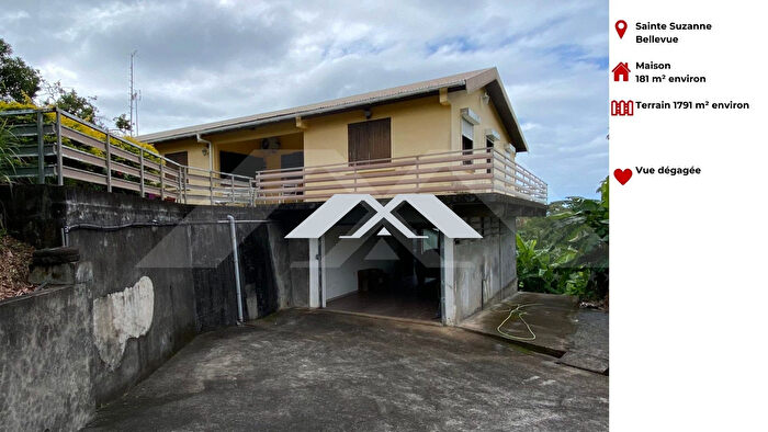 Maison à vendre - Sainte-Suzanne, Renaissance, Belle Vue - 5 pièces - 4 chambres
