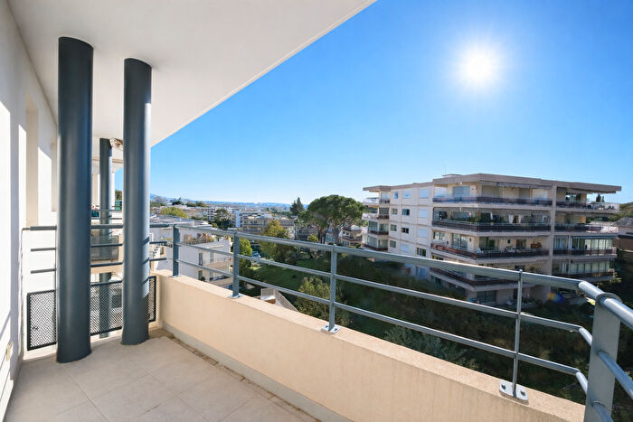 Appartement à vendre - Mandelieu-la-Napoule, Capitou - 2 pièces - 1 chambre