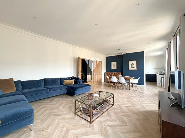 Appartement à louer - Brive-la-Gaillarde - 4 pièces - 3 chambres