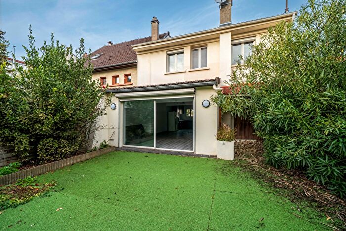 Maison à vendre - Arcueil, Plateau-Kergomard - 5 pièces - 3 chambres