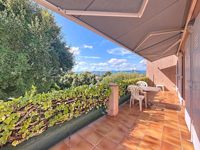 Appartement à vendre - Saint-Raphaël, Plateau Notre-Dame - 4 pièces - 3 chambres