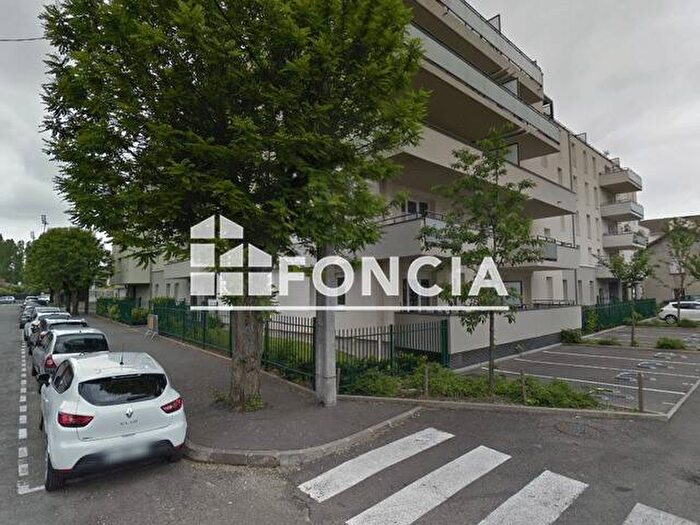 Appartement à louer - Montbernier, Bourgoin-Jallieu - 1 chambre