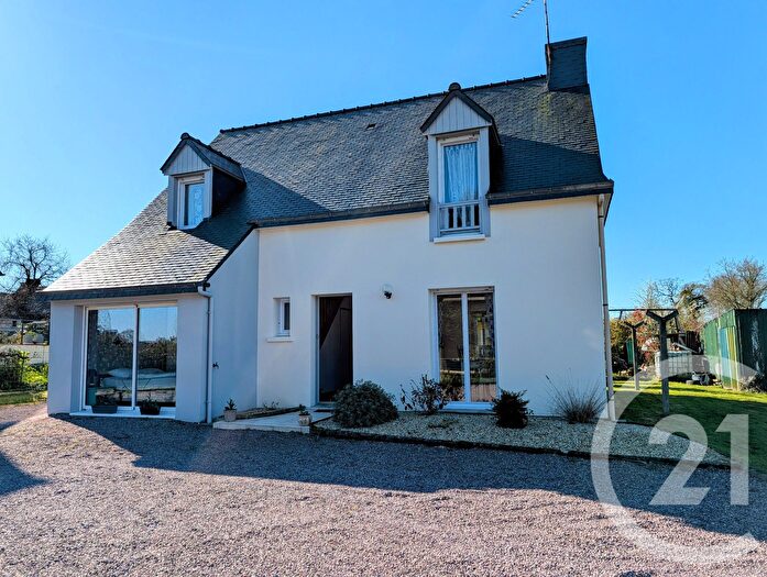 Maison à vendre - Pluduno - 6 pièces - 5 chambres