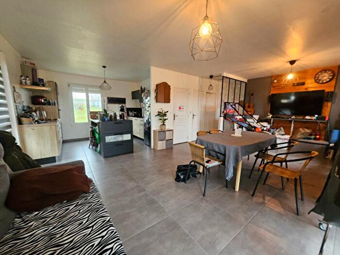 Maison à vendre - Saint-Hippolyte - 3 pièces - 2 chambres