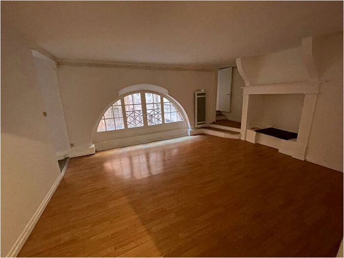 Appartement à louer - Toulouse, Les Carmes-Esquirol - 3 pièces - 2 chambres