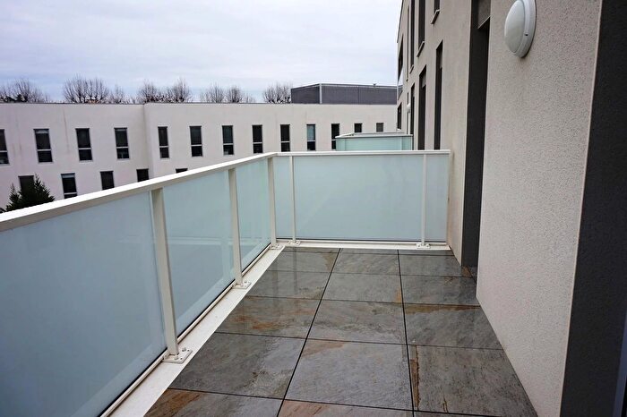 Appartement à vendre - Villefranche-sur-Saône - 2 pièces - 1 chambre