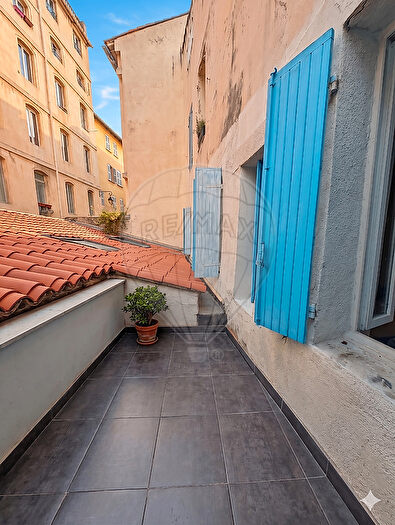 Appartement 2 pièces à vendre à Marseille 2ème, Euroméditerranée