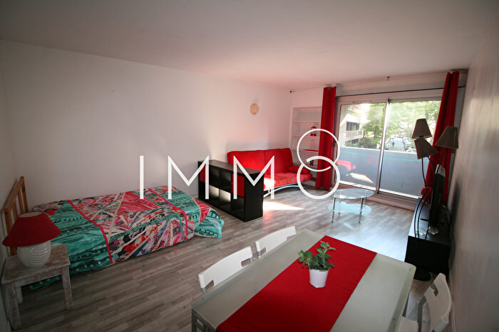 Marseille 8ème, Saint-Giniez : Appartement 1 pièce à louer