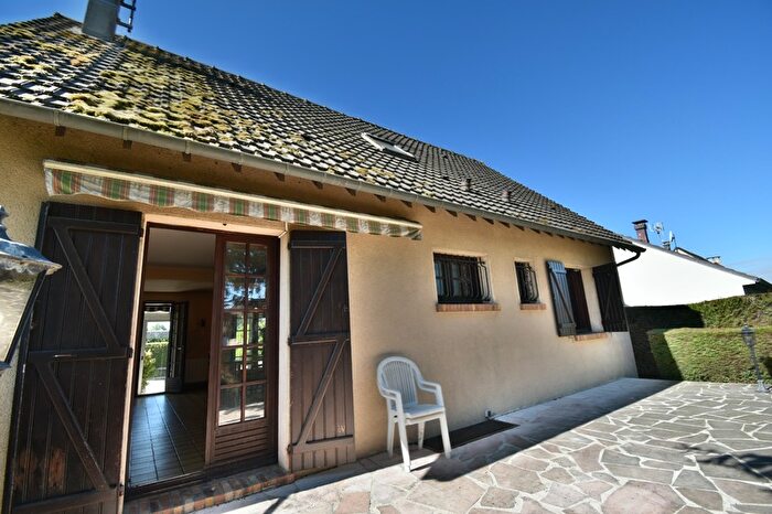 Maison 5 pièces à vendre à Béville-le-Comte