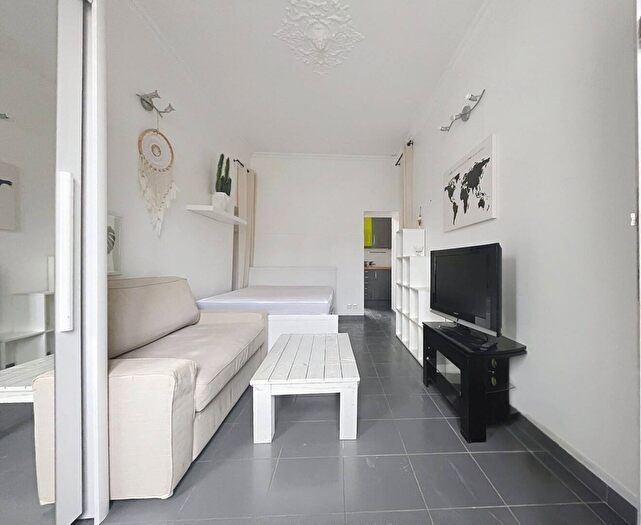 Appartement à louer - Beau Site-Pommerets-Binelles, Sèvres - 1 pièce