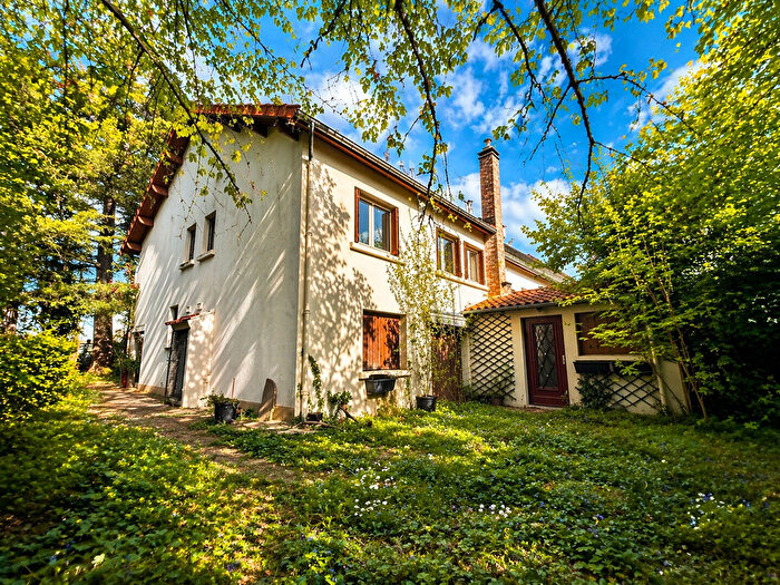 Villebon-sur-Yvette : Maison 7 pièces à vendre