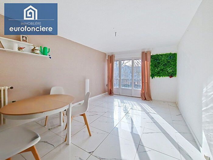 Appartement à vendre - Troyes, Cathédrale - 3 pièces - 2 chambres