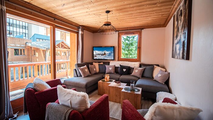 Appartement à vendre - Saint-Martin-de-Belleville - 6 pièces - 5 chambres