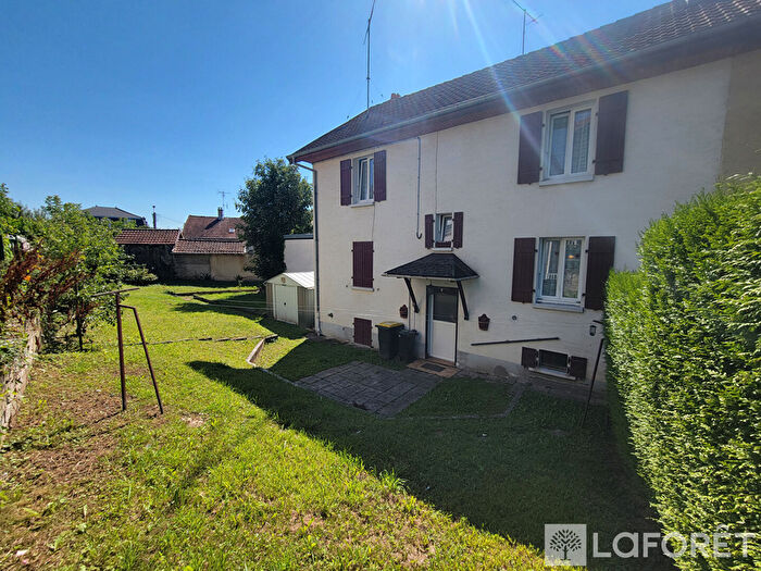 Maison à vendre - Audincourt, Centre-ville - 4 pièces - 2 chambres