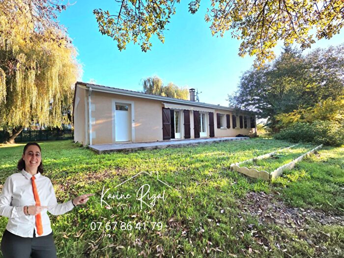 Maison à vendre - Marcillac - 5 pièces - 4 chambres