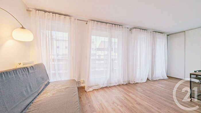 Appartement 1 pièce à louer - Courbevoie