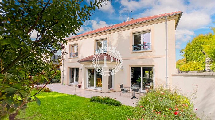 Maison à vendre - Saint-Gratien, Mairie, Petit Lac - 7 pièces - 5 chambres