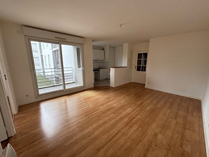 Appartement à louer - Nantes, Eraudière, La Marrière, Rond-point de Paris - 3 pièces - 2 chambres
