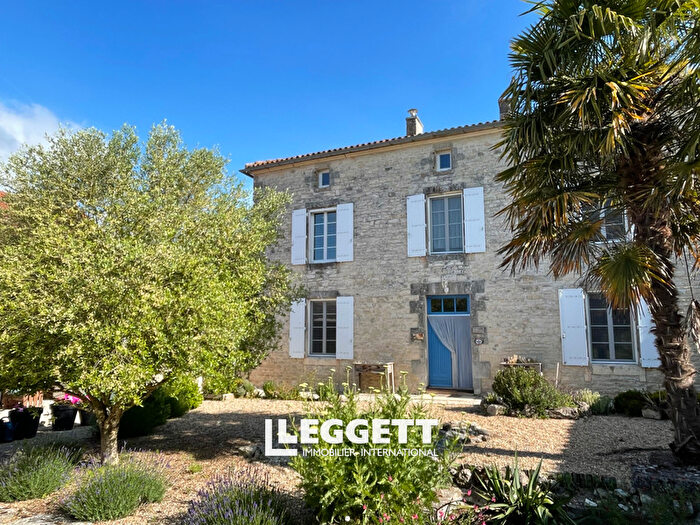 Maison à vendre - Marcillac-Lanville - 7 pièces - 3 chambres