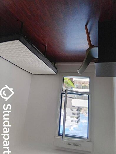 Appartement à louer - République-Gare-Porte de Paris, Saint-Denis - 1 pièce - 1 chambre