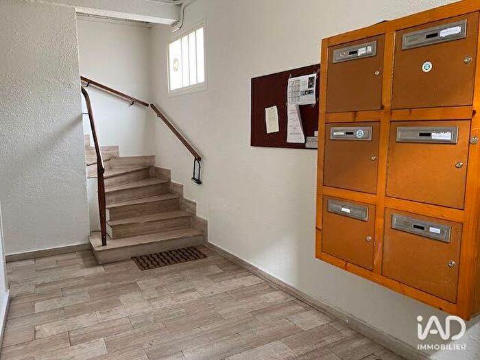 Appartement à louer - Bordeaux, Saint-Genès - 2 pièces - 1 chambre