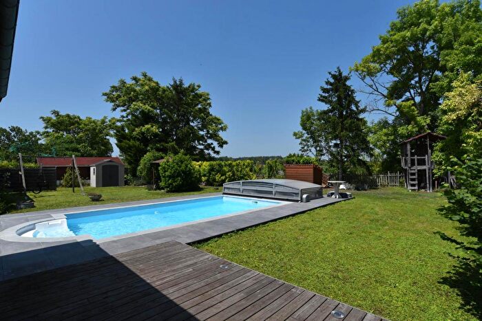 Maison à vendre - Riom, Gare, Dagneaux, Moulin dEau, Planchepaleuil, Le Marais - 7 pièces - 5 chambres