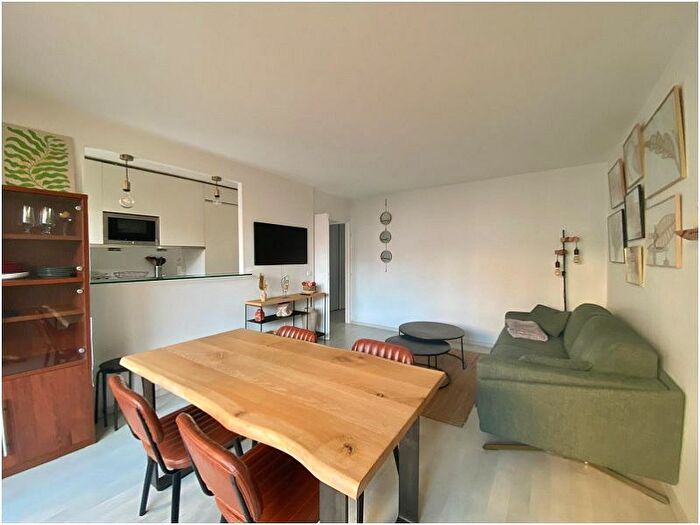 Appartement à louer - Lille, Vieux Lille - 3 pièces - 2 chambres