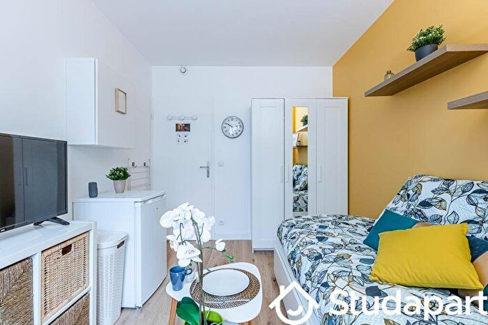 Appartement 1 pièce à Rive Droite-Apport Paris Gare, Corbeil-Essonnes, à louer