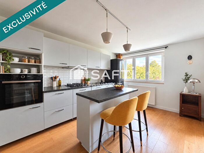 Appartement 3 pièces à Joinville-le-Pont, Europe, à vendre