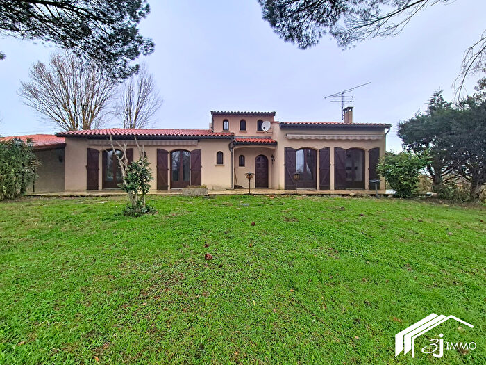 Maison à vendre - Lévignac - 5 pièces - 4 chambres