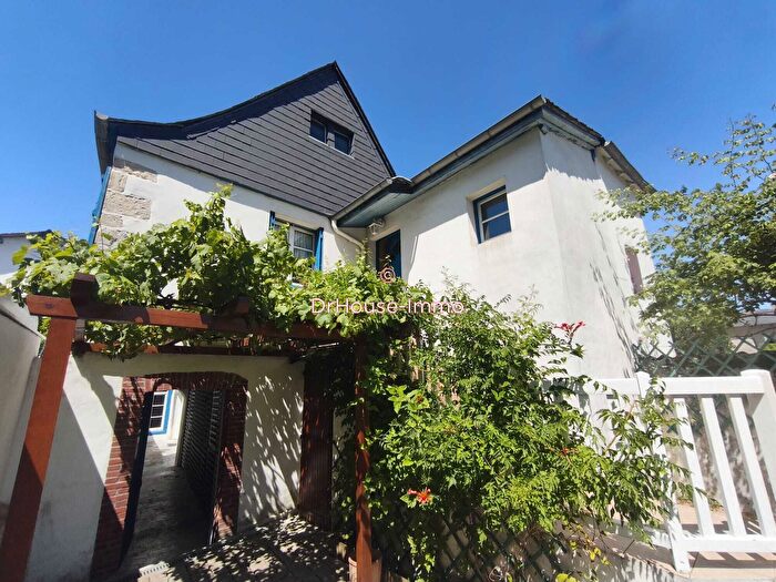 Maison 6 pièces à vendre à Oloron-Sainte-Marie