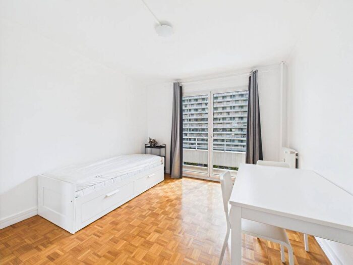 Esplanade Nord Est, Strasbourg : Appartement 1 pièce à louer