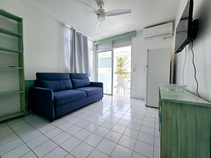 Le Moule : Appartement 1 pièce à louer