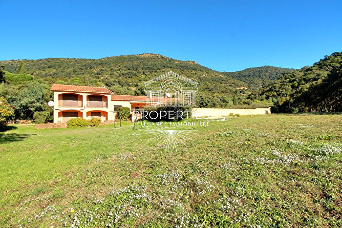 Maison à vendre - Le Lavandou, Cavalière, Layet, Pramousquier - 8 pièces - 4 chambres