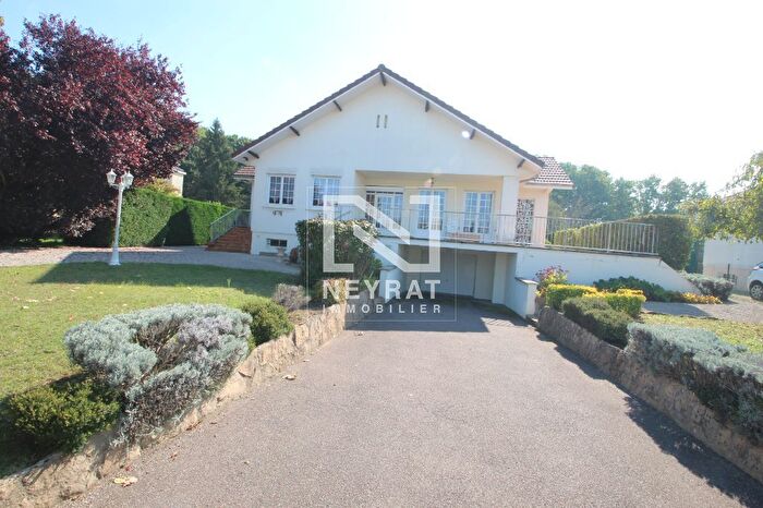 Maison à vendre - Pierre-de-Bresse - 7 pièces - 5 chambres