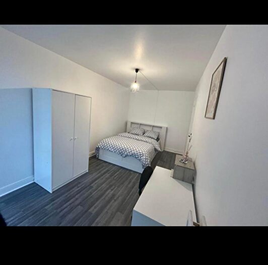 Appartement à louer - Évry, Aguado - 1 pièce - 1 chambre