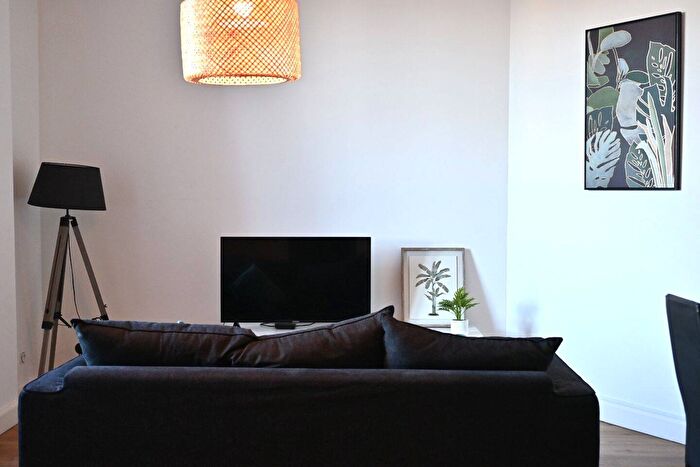 Appartement à louer - Carcassonne - 2 pièces - 1 chambre