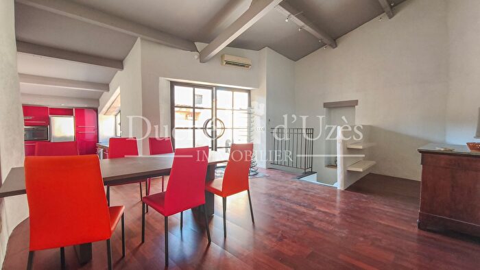 Maison à vendre - Uzès - 5 pièces - 3 chambres