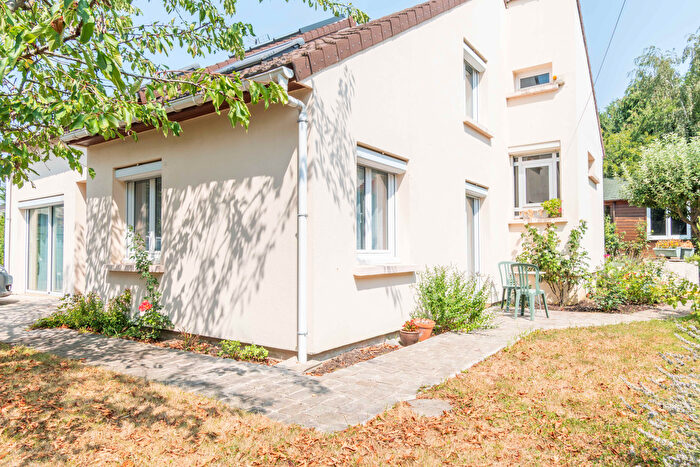 Maison 5 pièces à vendre à Saint-Brice-sous-Forêt, Centre-ville, Clos