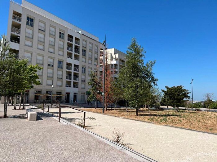 Pvé Neuf-Mont d'Est, Noisy-le-Grand - Appartement 2 pièces à louer