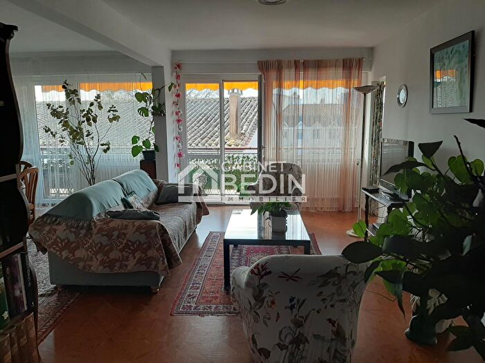 Appartement à vendre - Talence, Saint-Genès, La Médoquine, Haut-Brion - 4 pièces - 2 chambres