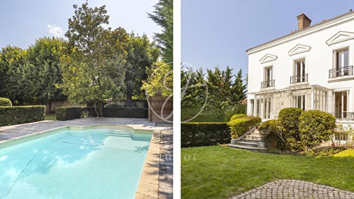 Maison à louer - Rueil-Malmaison, Jonchere, Malmaison, Saint-Cucufa - 8 pièces - 6 chambres