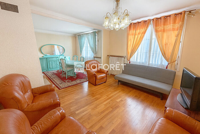 Maison à vendre - Montfermeil, Franceville - 8 pièces - 5 chambres