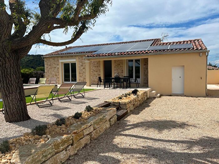 Maison à vendre - Crestet - 4 pièces - 3 chambres