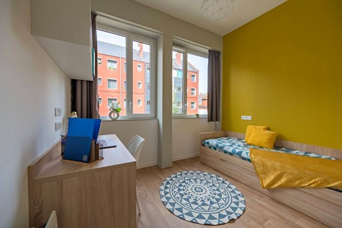 Appartement à louer - Centre Ville, Amiens - 1 pièce