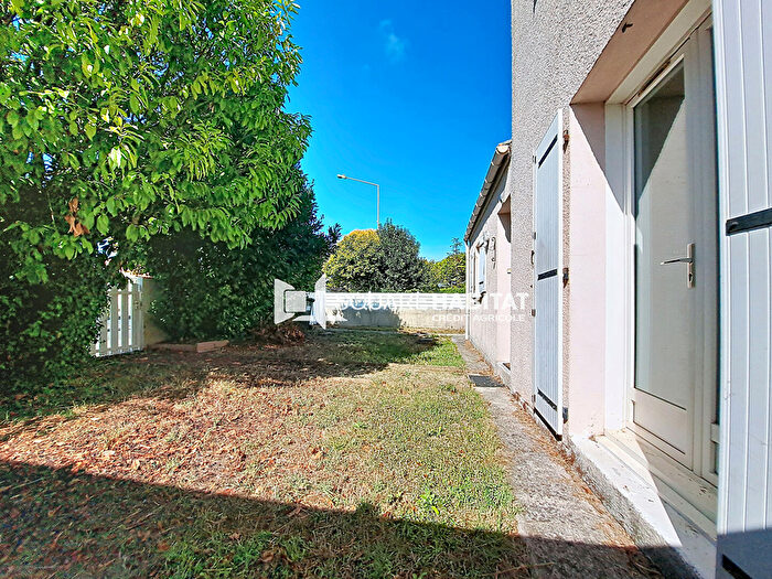 Vaux-sur-Mer : Maison 4 pièces à vendre