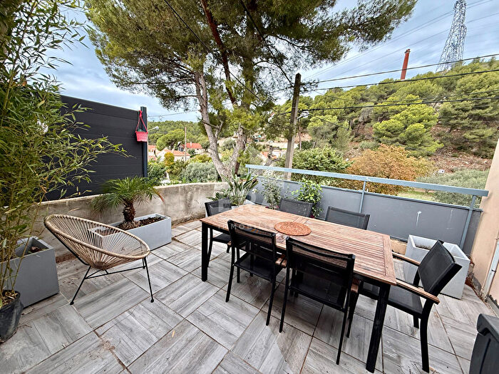 Maison à vendre - Septèmes-les-Vallons - 5 pièces - 4 chambres