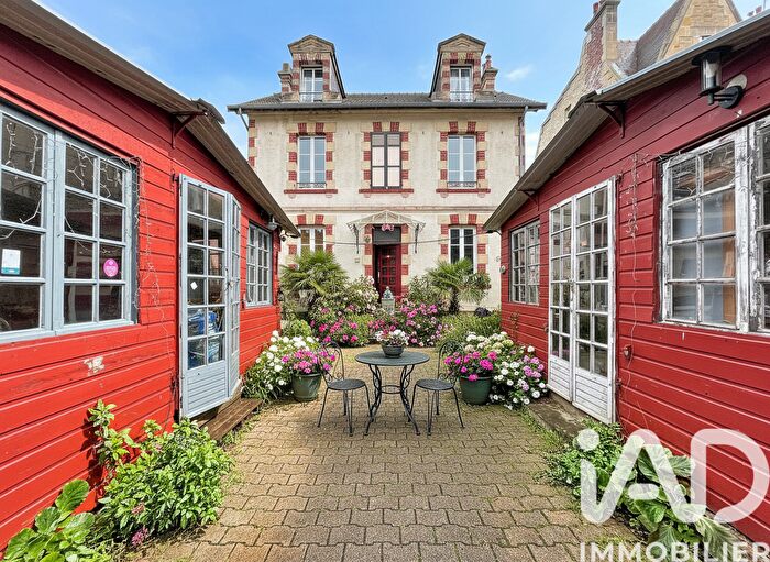 Maison à vendre - Ouistreham - 10 pièces - 7 chambres