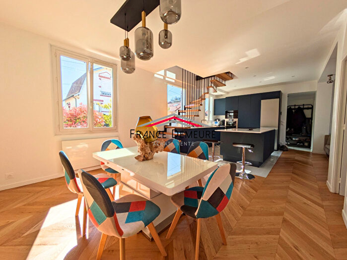 Maison 6 pièces à Taverny, Verdun, La Plaine, Carré Ste-Honorine, à vendre